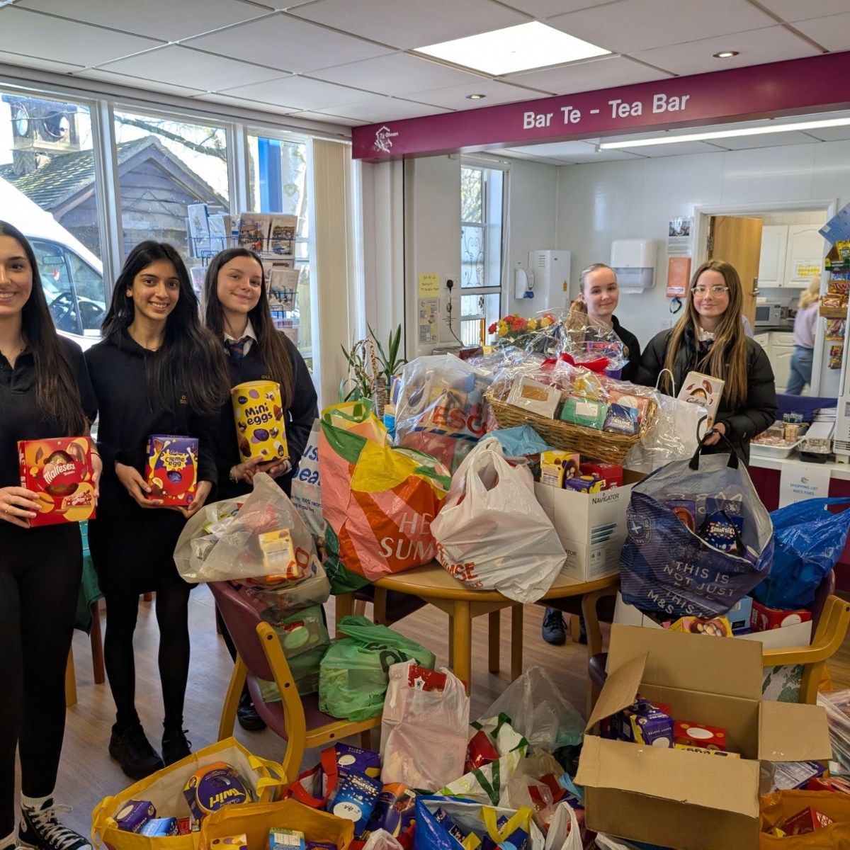 Olchfa - Ty Olwen Easter Egg Drive